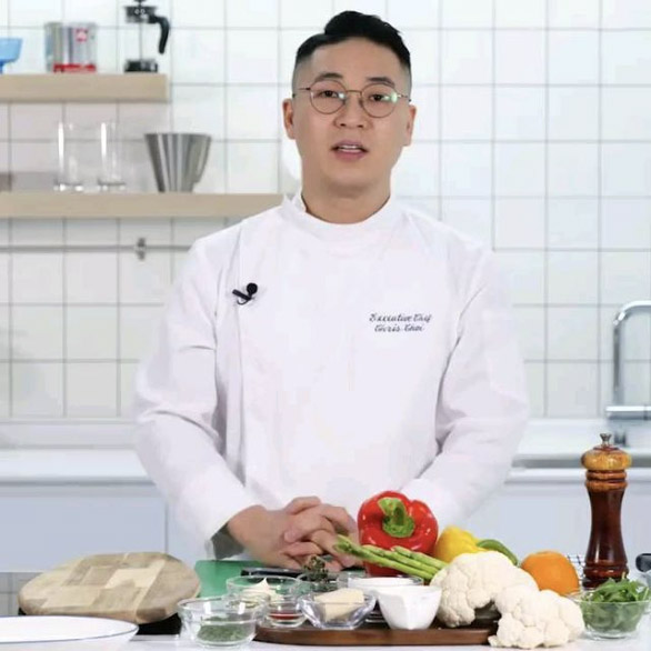 Chris Choi (Jaehyun Choi) - South Korea (EN)